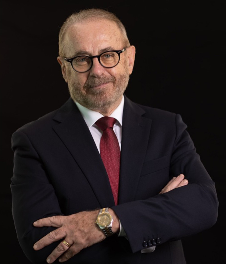 Dean of Business at the Adelaide Business School sleeping rough in the ...